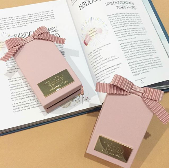 Ribbon box – Tagged "Cube box" – Philly chocolate